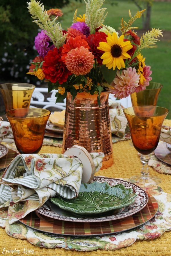 10 Autumn Tablescapes
